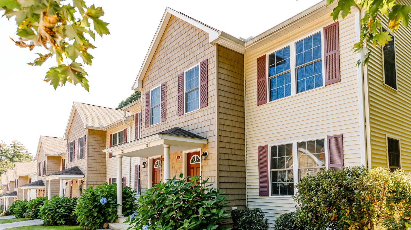 Stoneyview Way townhome community in Manchester, NH